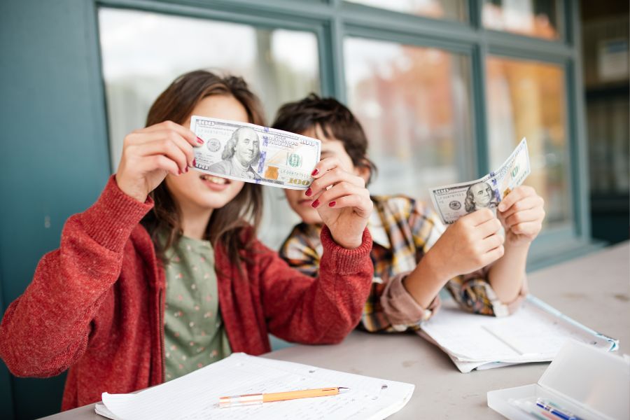 Raising Money Savvy Kids: 4 Essential Tips for Parents - Savvy Money ...